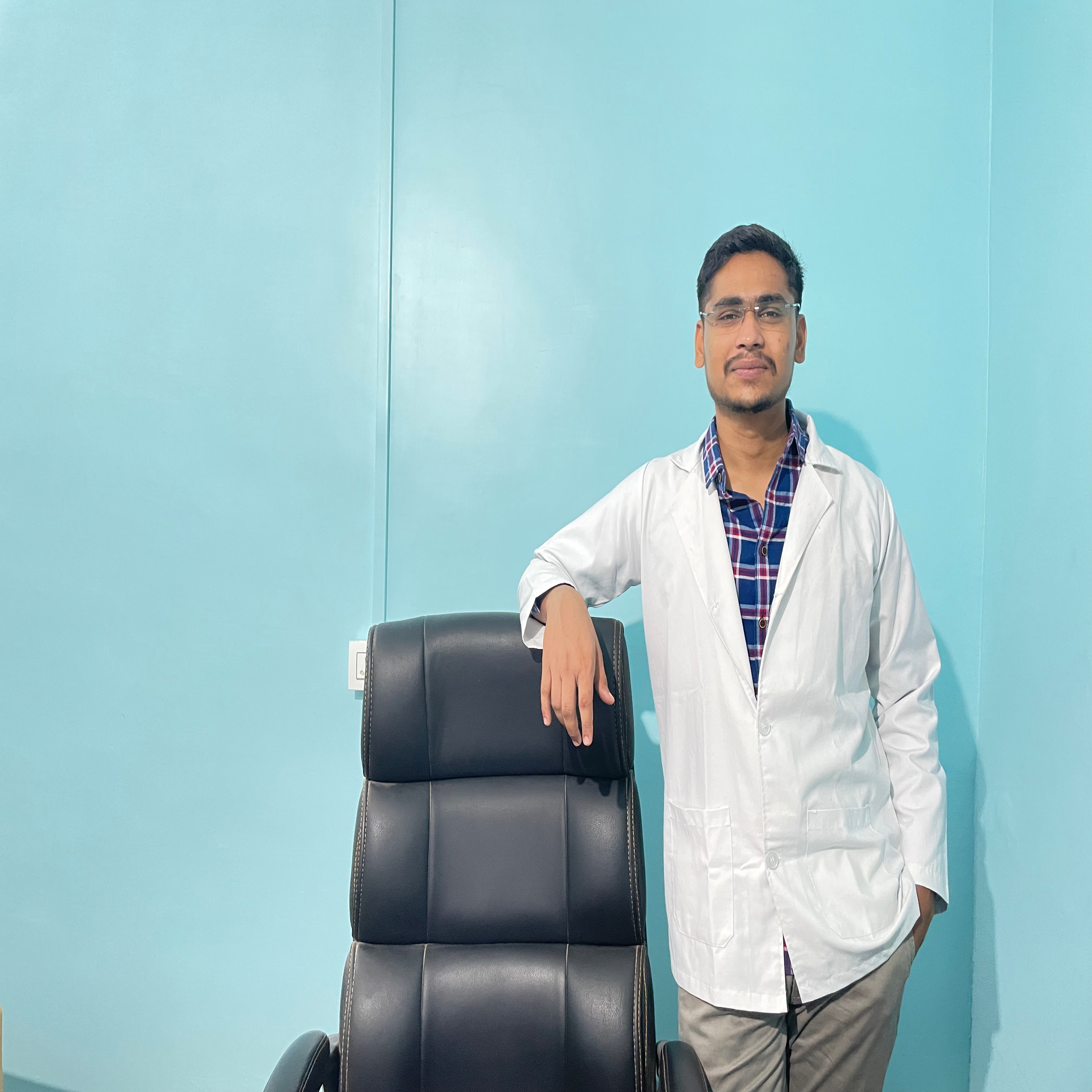 Aura Physiotheraphy and Rehabilitation Center